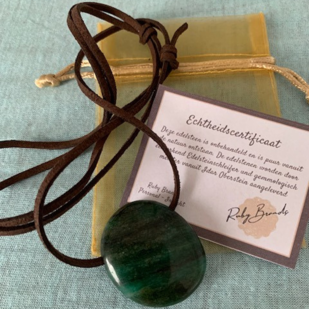 Ontdek De Kracht van Edelstenen bij Oersteen & Edelstenen